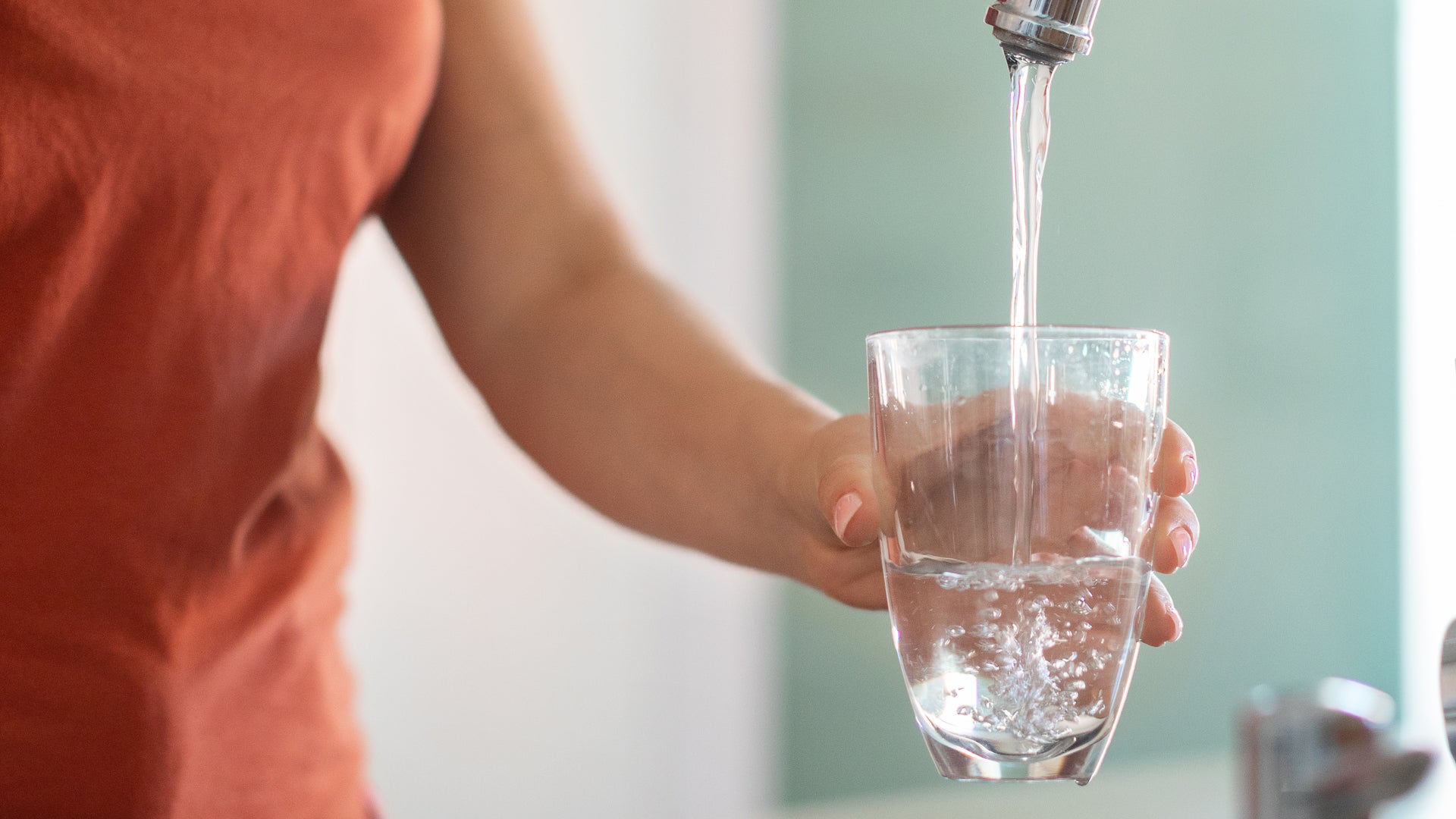 How to Install a Touchless Kitchen Faucet – Bio Bidet